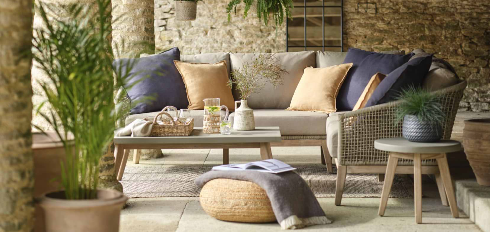 Design Styles – House of Isabella AU