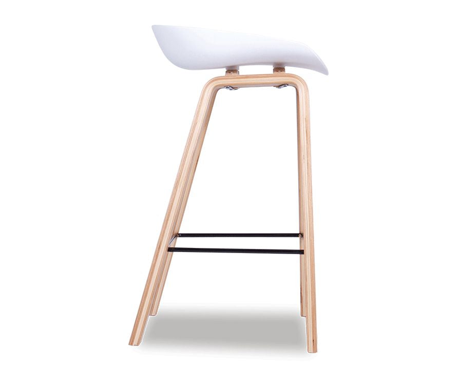 Kobe Stool - Natural - White Shell – House of Isabella AU